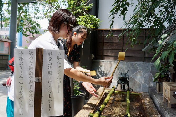 Tokyo Fish Market Food Tour: Street Food & Friendly Guide - Savoring the Sake and Sashimi
