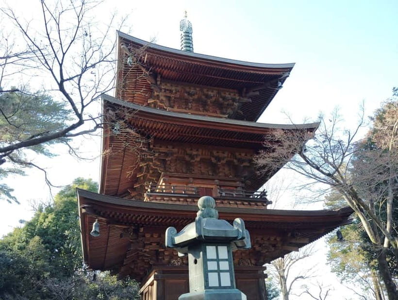 Tokyo: Gotokuji Temple Guided Tour with Manekineko Statues - The Sum Up