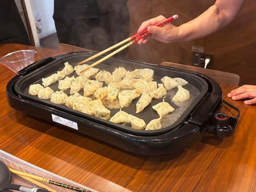 Tokyo: Gyoza Cooking Class with Supermarket Visit - Key Points