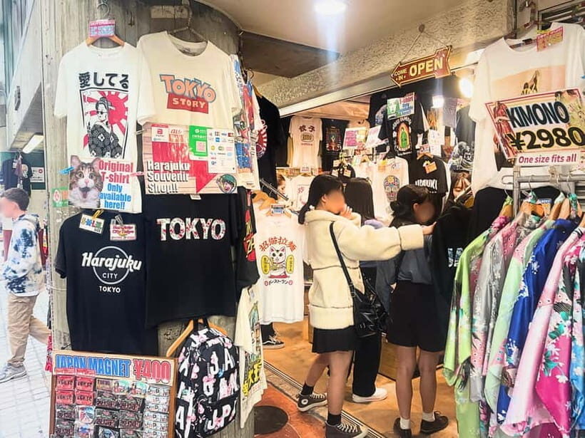 Tokyo: Harajuku "Kawaii" Pop Culture Shopping tour - The Experience From a Traveler’s Perspective