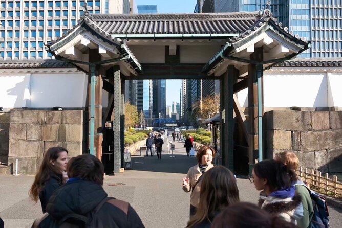 Tokyo: Imperial Palace Shogun Historical Walking Tour - Participant Experience and Feedback