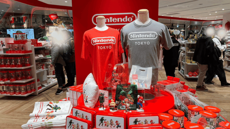 Tokyo: Japanese Anime Stores With Ramen Lunch in Shibuya - Savoring Pork Ramen Lunch