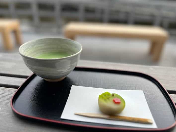 Tokyo: Japanese Garden and Surroundings Guided Walking Tour - Cultural Insights and Activities