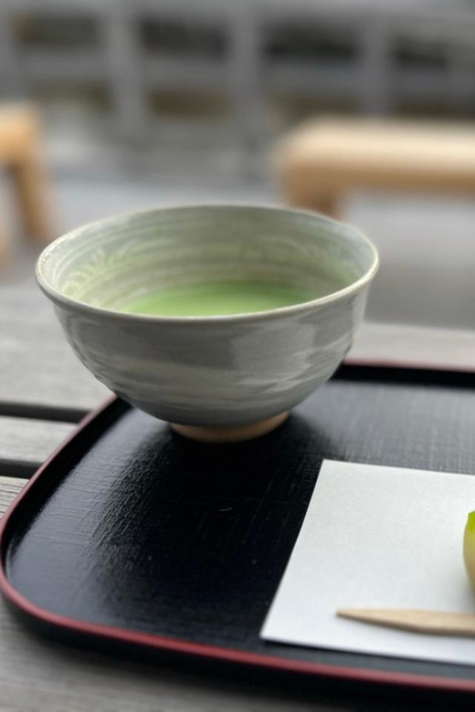 Tokyo: Japanese Garden Walking Tour With Tea and Sweets - Guided Insights and Cultural Significance