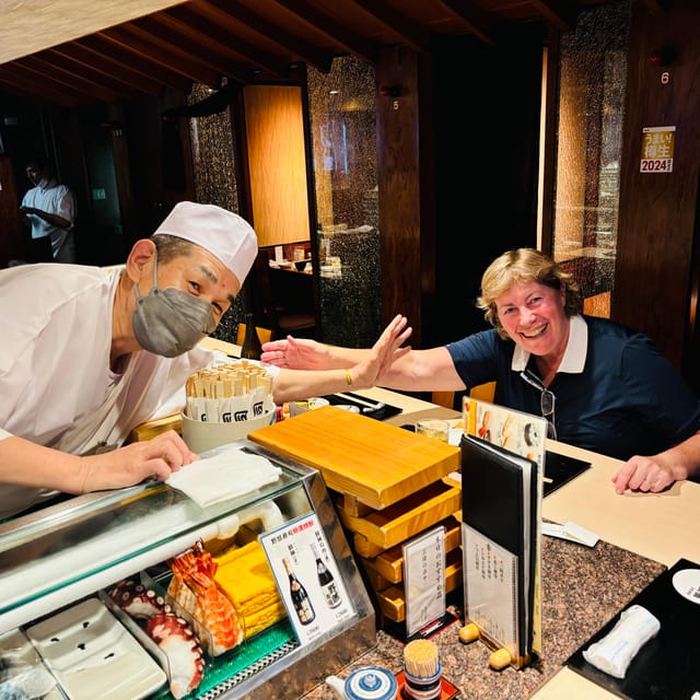 Tokyo: Kanda Food Tour With Sushi, Soba & Ramen - Sushi Tasting