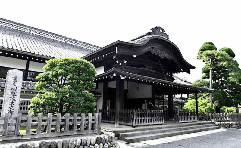 Tokyo: Kawagoe Private Day Trip With Hotel Pickup - Culinary Delights