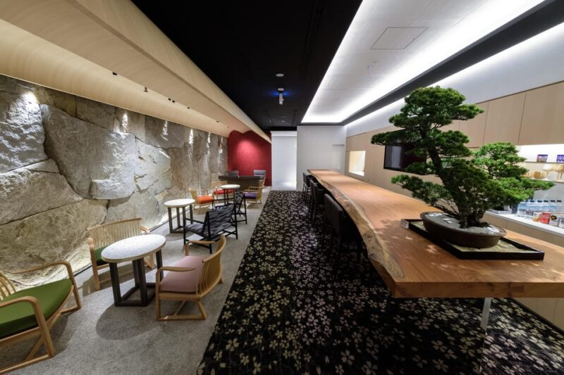 Tokyo: Kimono Photoshoot at Ginza - Authentic Kimono Attire