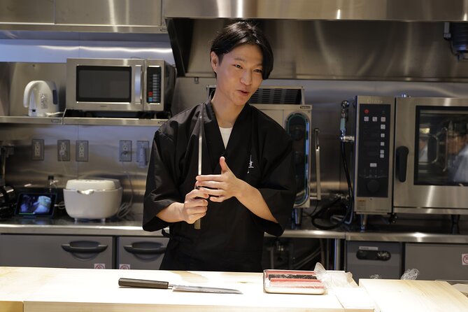 Tokyo Learn Keen Japanese Knife and Sashimi Cooking Class - Recommended Attire and Preparation