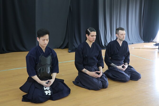 Tokyo: Learn Kendo and Be a Samurai! + Free Photos - Key Points