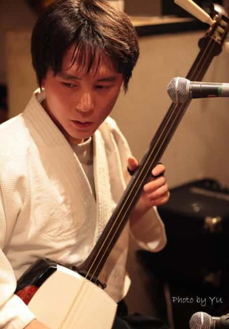 Tokyo: Learn to play traditonal songs on Tsugaru Shamisen - Key Points