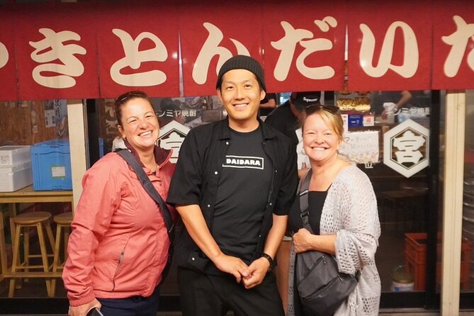 Tokyo : Local Bar and Ramen Hopping Tour in Ikebukuro - Exploring Ikebukuros Vibrant Local Scene