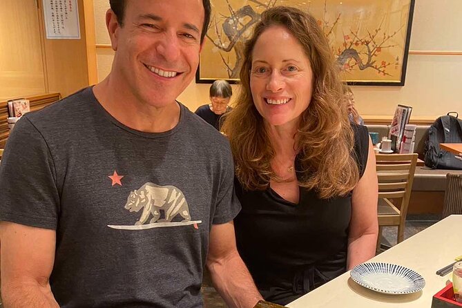 Tokyo: Locals' Secret Food Tour // Food&Drinks Included! - Inclusions and Group Size