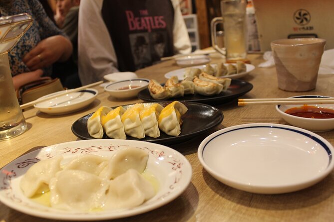 Tokyo: Locals' Secret Food Tour // Food&Drinks Included! - Smoking Policy