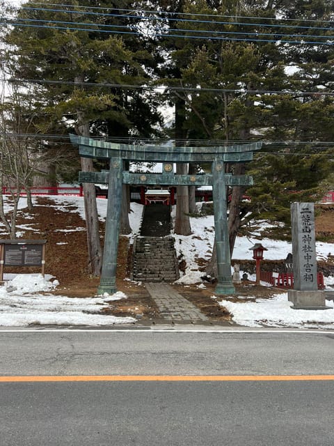 Tokyo: Luxury Snow Monkey Park Private Tour In Land Cruiser - Shibu Onsen