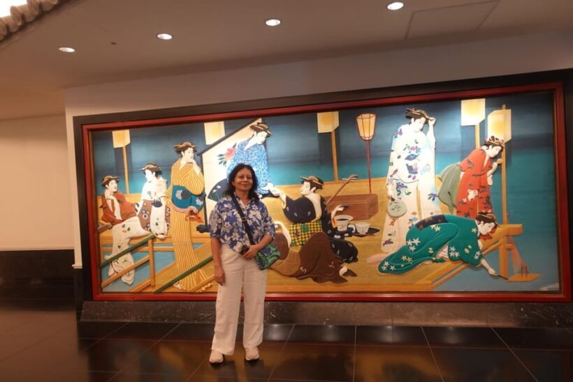 Tokyo Meguro River Private Cultural Tour with Licensed Guide - Key Points