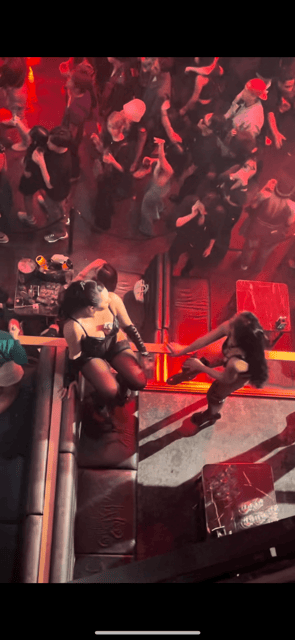 Tokyo NIGHT CLUB TOUR With a VIP Table & Drinks With Dinner - Key Points