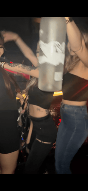 Tokyo NIGHT CLUB TOUR With a VIP Table & Drinks With Dinner - Safety and Enjoyment