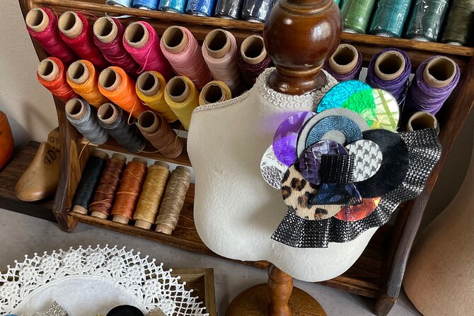 Tokyo Original Leather Accessory Making Workshop - Key Points