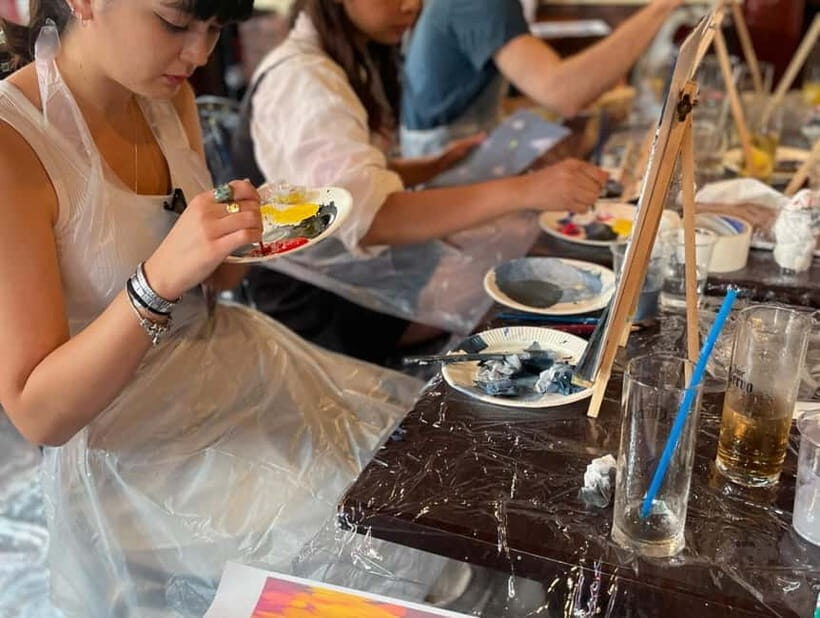 Tokyo: Paint and Wine "Japan scenery and Seasons" - Key Points