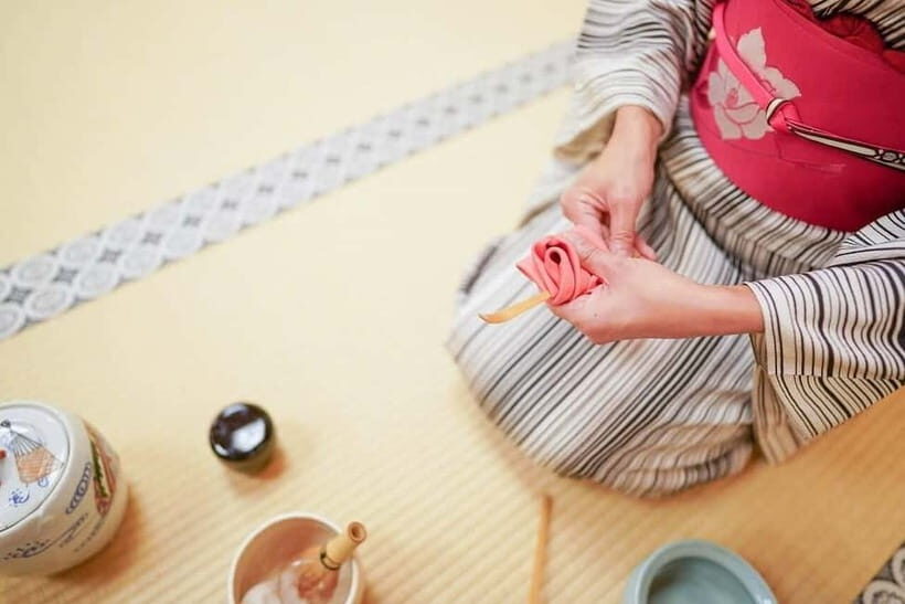 Tokyo: Private Japanese Traditional Tea Ceremony - Key Points