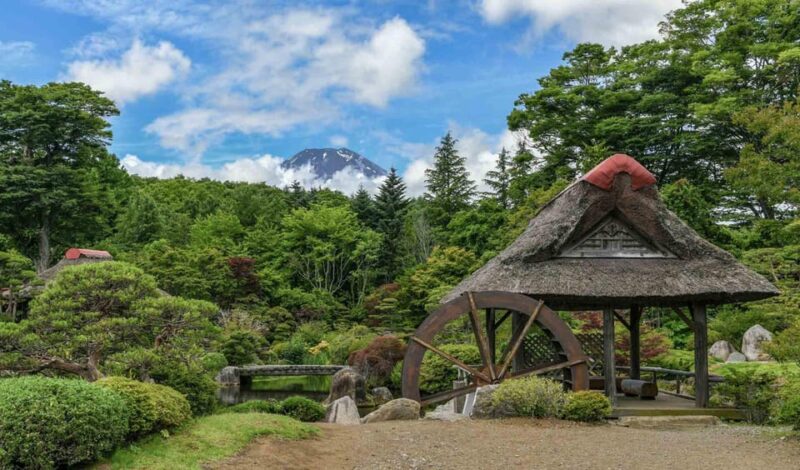 Tokyo: Private Mount Fuji Tour With Pickup and Drop-Off - Customizable Itinerary and Key Locations