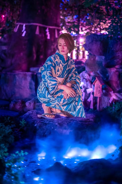 Tokyo Private Photo Tour With Nightstreet Neon Photographer - Embracing Japanese Culture Through Wardrobe