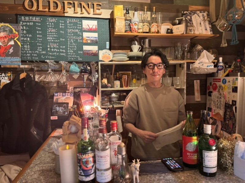 Tokyo Retro Vibes: Dive Into Shimbashi'S Hidden Gems - Blending Showa-Era and Modern Establishments