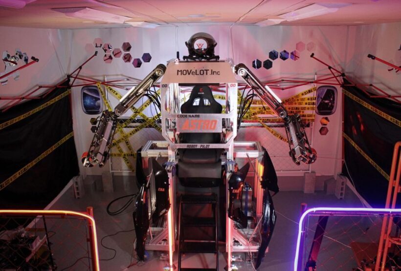 Tokyo: Robot Piloting Attraction Ticket - Key Points