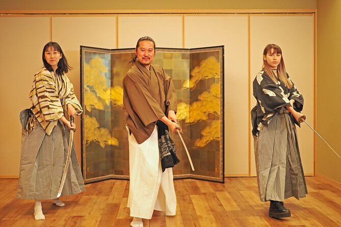 Tokyo: Samurai Shogun Experience and Show - Preparing for the Experience
