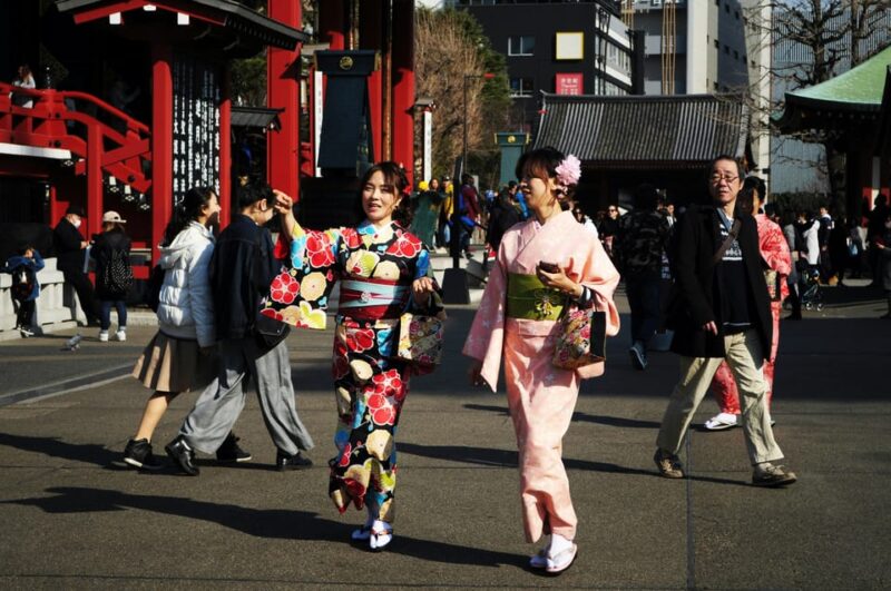 Tokyo: Sensoji Temple Tour With Kimono Rental - Key Points