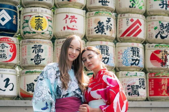 Tokyo, Shibuya: Meiji Shrine Tour in KIMONO / English-friendly - Shrine Visit