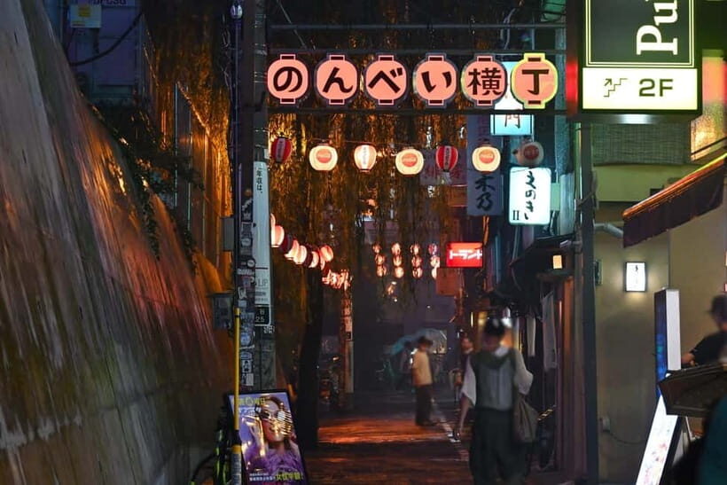 Tokyo: Shibuya Night Walking Tour with a Local Expert - Key Points