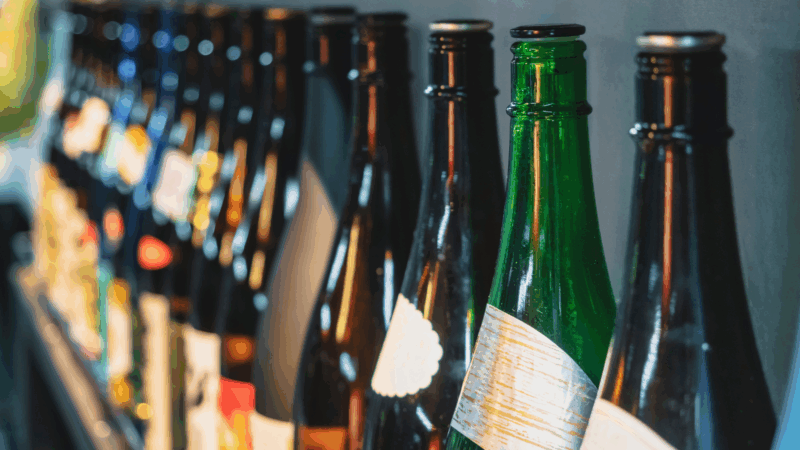 Tokyo: Shinjuku Private Bar Hopping Tour - Key Points