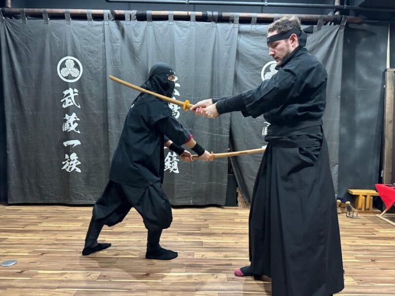Tokyo: Shinobi Samurai Premium EXP for Solo Travelers, 90min - Engaging With the Shinobi Samurai