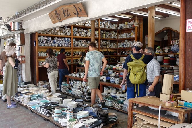 Tokyo Shopping Street Hopping Private Tour With Government Licensed Guide - Expert Guidance and Attentive Service