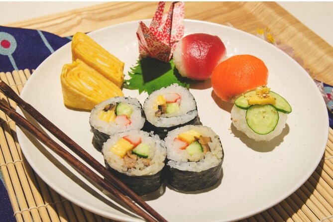 Tokyo; Sushi Cooking Lesson at Japans Leading Culinary School - Meeting the Culinary Studio and Instructor