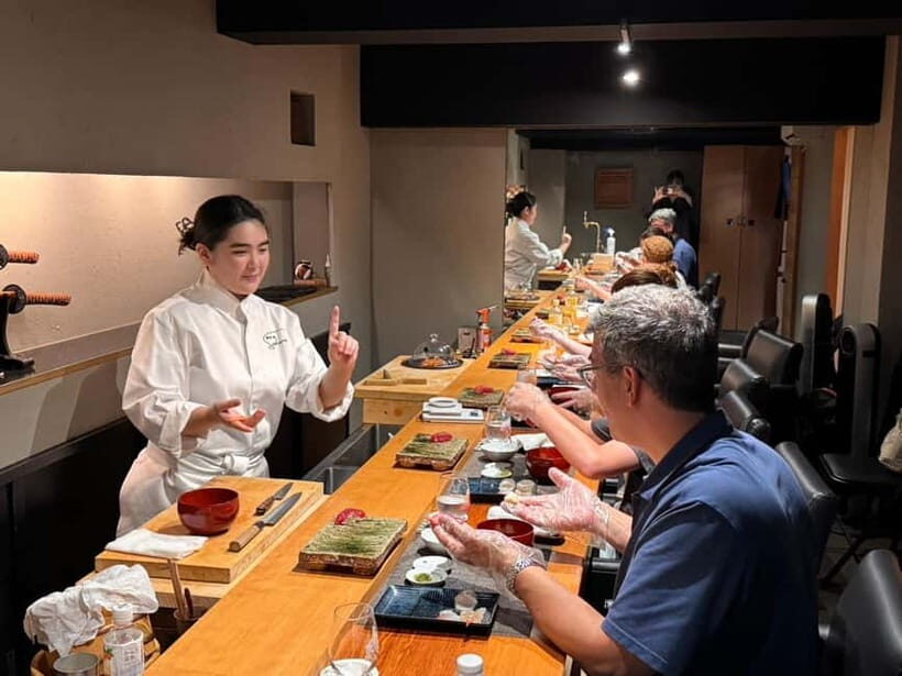 Tokyo: Sushi Making Class in Ginza with Drink - Detailed Breakdown of the Experience