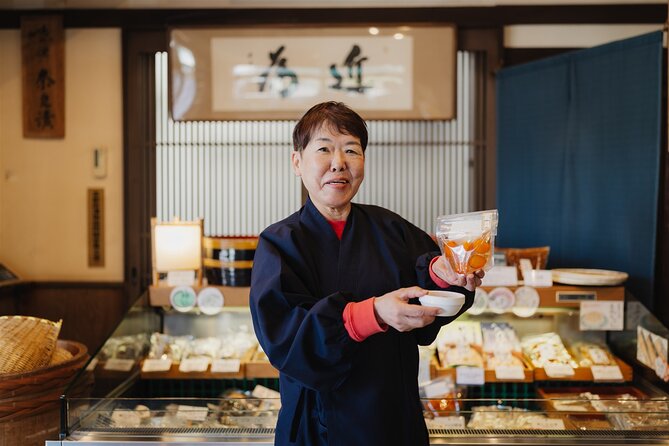 Tokyo Time Machine: Exploring Old School Monzen-Nakacho - Unearthing Hidden Gems of the Past