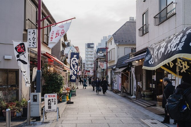 Tokyo Time Machine: Exploring Old School Monzen-Nakacho - Embracing the Nostalgic Atmosphere