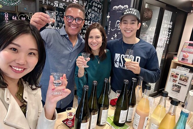 Tokyo Tower Private Walking Tour and Night Food Tour : 6:00pm - Schedule and Availability