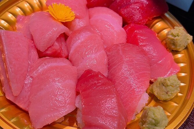 Tokyo: Tsukiji Fish Market Seafood & Street Eats - Savoring Tsukijis Seafood Delights