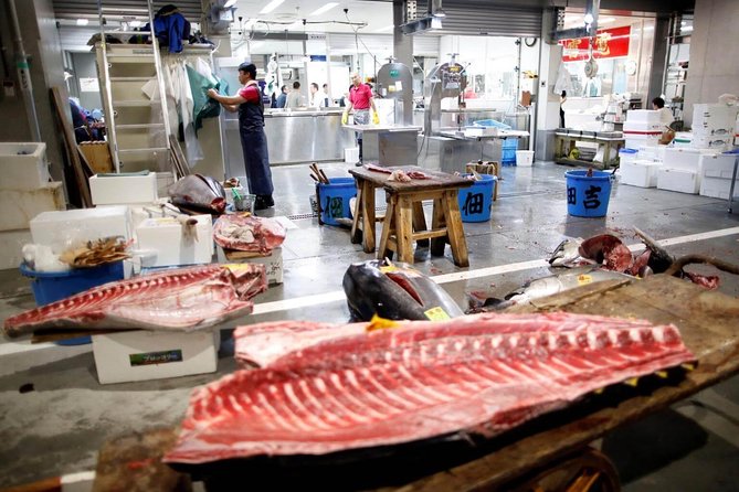 Tokyo Tsukiji Food & Culture 6hr Private Tour With Licensed Guide - Accessibility and Participation