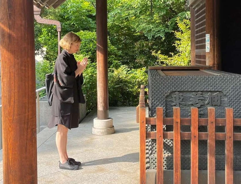 Tokyo: Tsukishima Walking Tour with Samurai Guide - Authentic Experiences and Local Insights