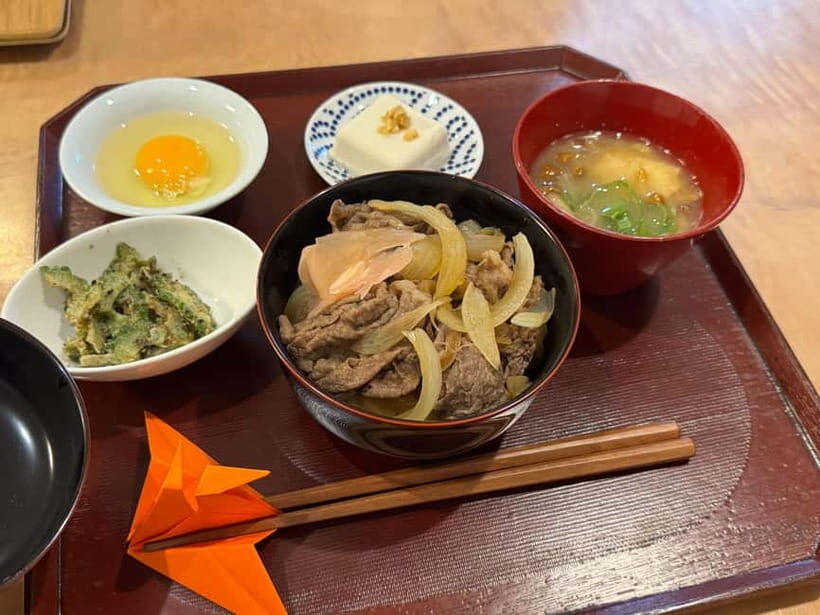 Tokyo: Wagyu Beef Bowl Cooking at Real Local Home - An Introduction to the Experience