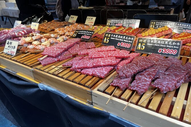 Tokyo Walking Tour : Sumo, Sushi, Tea, Temples and Tokyo Tower - Tsukiji Market and Sushi Tasting