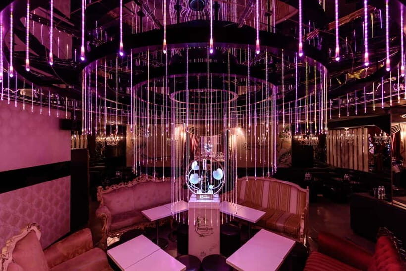 Tokyo: Wine Experience at a Host Club with Champagne Call - Analyzing the Value