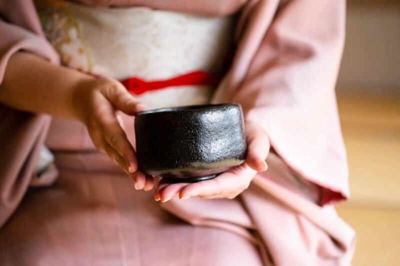 Tokyo:Learn From an Expert for a Real Matcha Experience - Instruction and Guidance