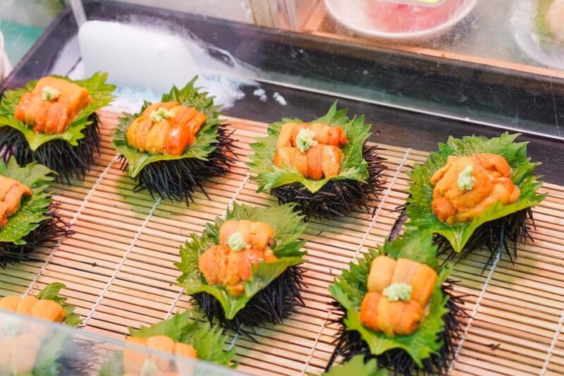 Tokyos Must-Sees: 5-hour Tsukiji, Akihabara & Asakusa - Taking in Asakusas Cultural Traditions