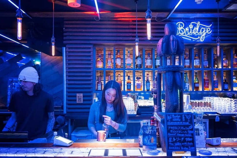 Tokyo:Shinjuku Ni-chome LGBTQ+ Bar Hopping Tour with Guide - Who Should Consider This Tour?