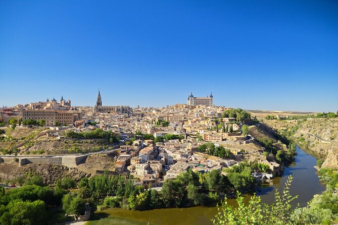 Toledo Day Trip With Optional Attraction Tickets From Madrid - Exploring the Synagogue of Maria La Blanca